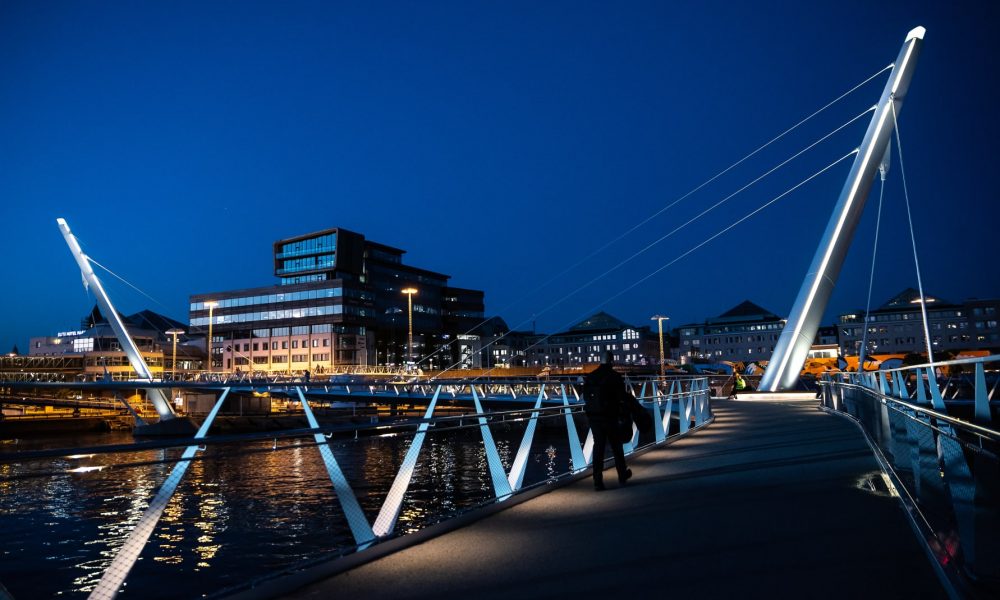 Ny gång- och cykelbro till Oceanhamnen i Helsingborg klar för invigning ...